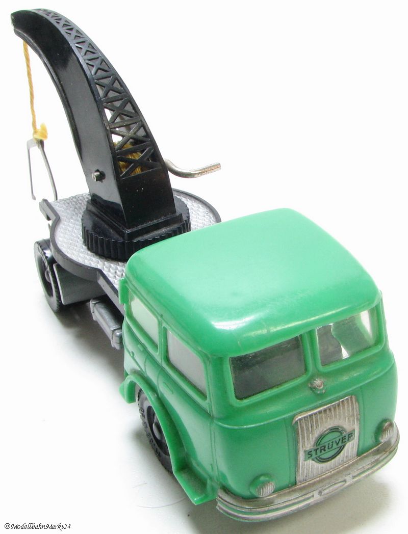 SIKU Sattelschlepper mit Haken Plastik V42 Strüver | SW_2011041100MG
