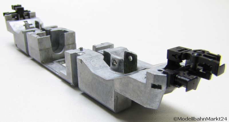 Ersatz-Lokkörper + Puffer + Kupplungen für FLEISCHMANN 7355 E-Lok BR ...