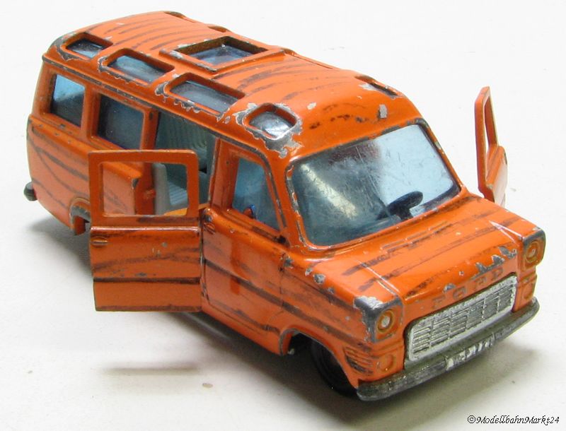 SIKU V334 Ford Transit Tiger-Muster Maßstab ca. 1:55 | SW_2011051920MG
