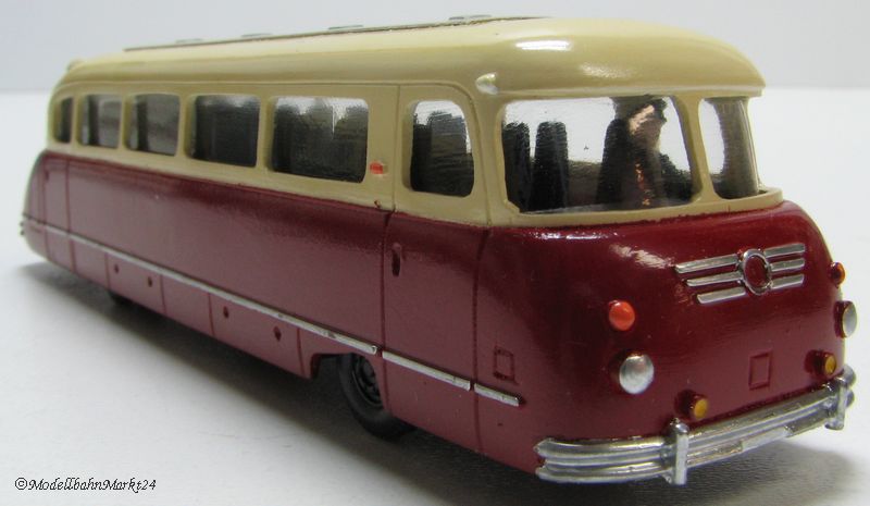 KRAUSS-MAFFEI KML 110 Omnibus Handarbeitsmodell rot | SW_2011041079MG